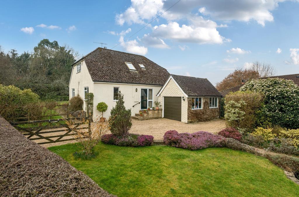 Common Road, Whiteparish, Salisbury... 4 bed detached house - £675,000