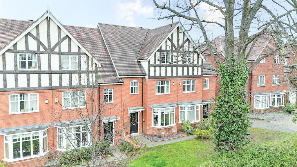 Ridgway Road, Knighton, Leicester, LE2 4 bed terraced house for sale ...