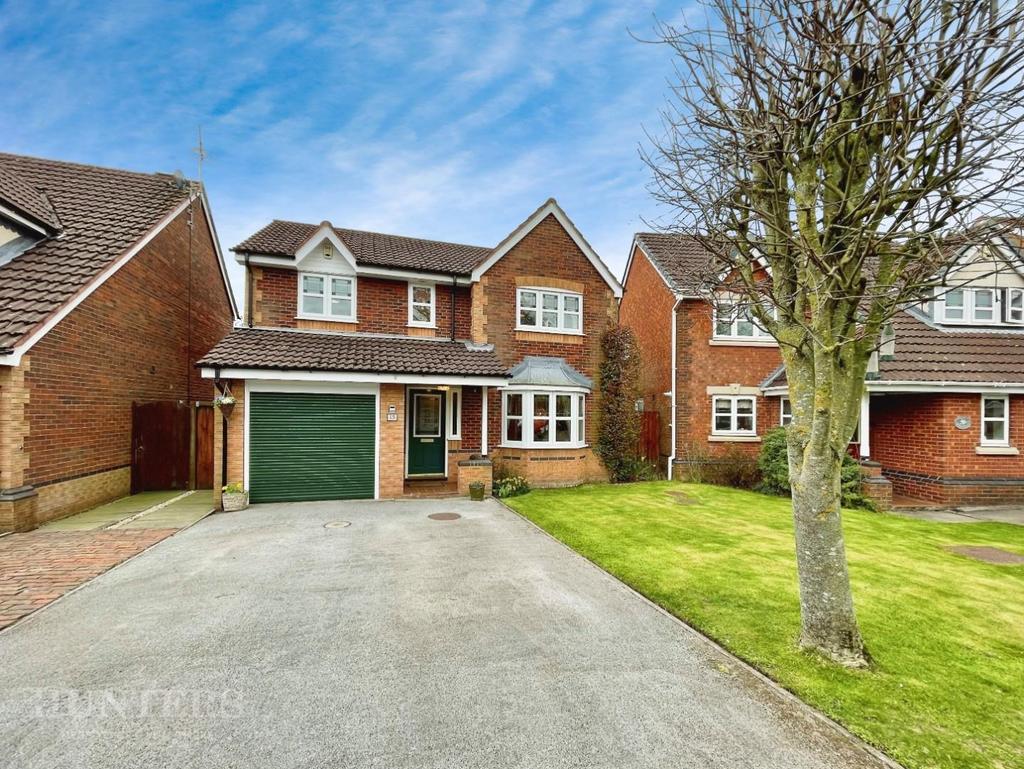Rosemere Drive, Backford, Chester 4 bed detached house for sale - £350,000