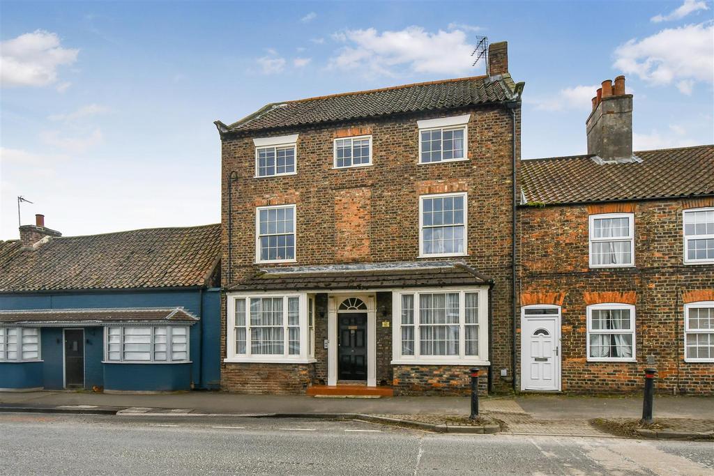 Long Street, Easingwold, York 5 bed terraced house for sale - £650,000