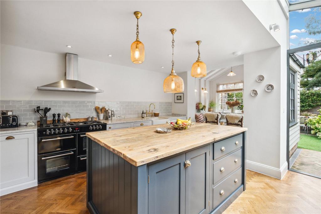 Buckmaster Road, SW11 4 bed terraced house for sale - £1,700,000