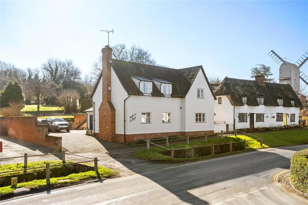 Duck End, Finchingfield, Essex, CM7 4 bed detached house - £750,000
