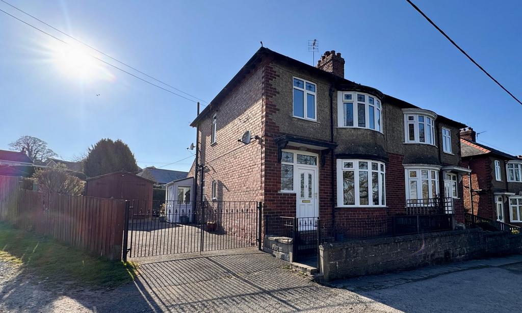 Leyburn Road, Middleham, Leyburn... 3 bed semi-detached house for sale ...