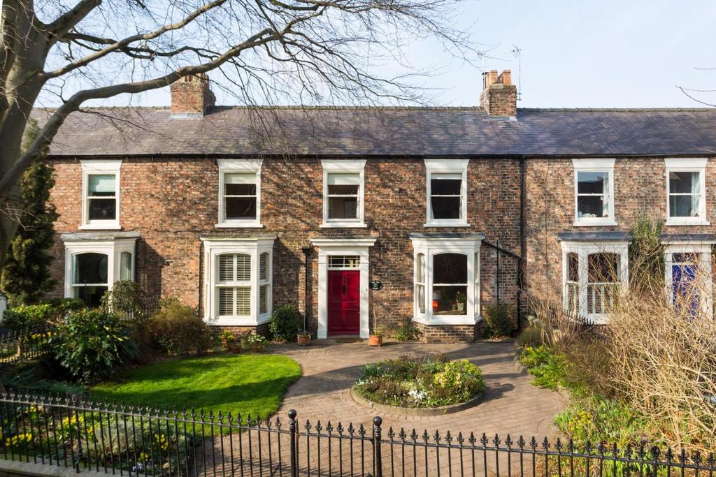 Easingwold, York 3 bed house for sale - £775,000