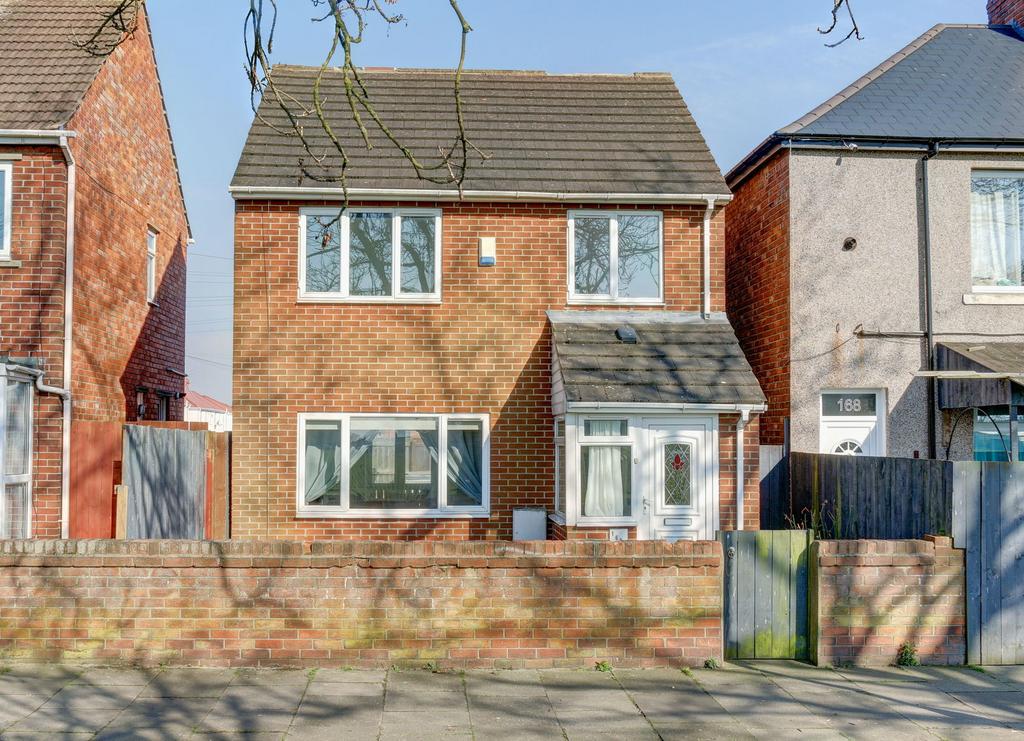 Ariel Street, Ashington NE63 3 bed detached house for sale - £110,000