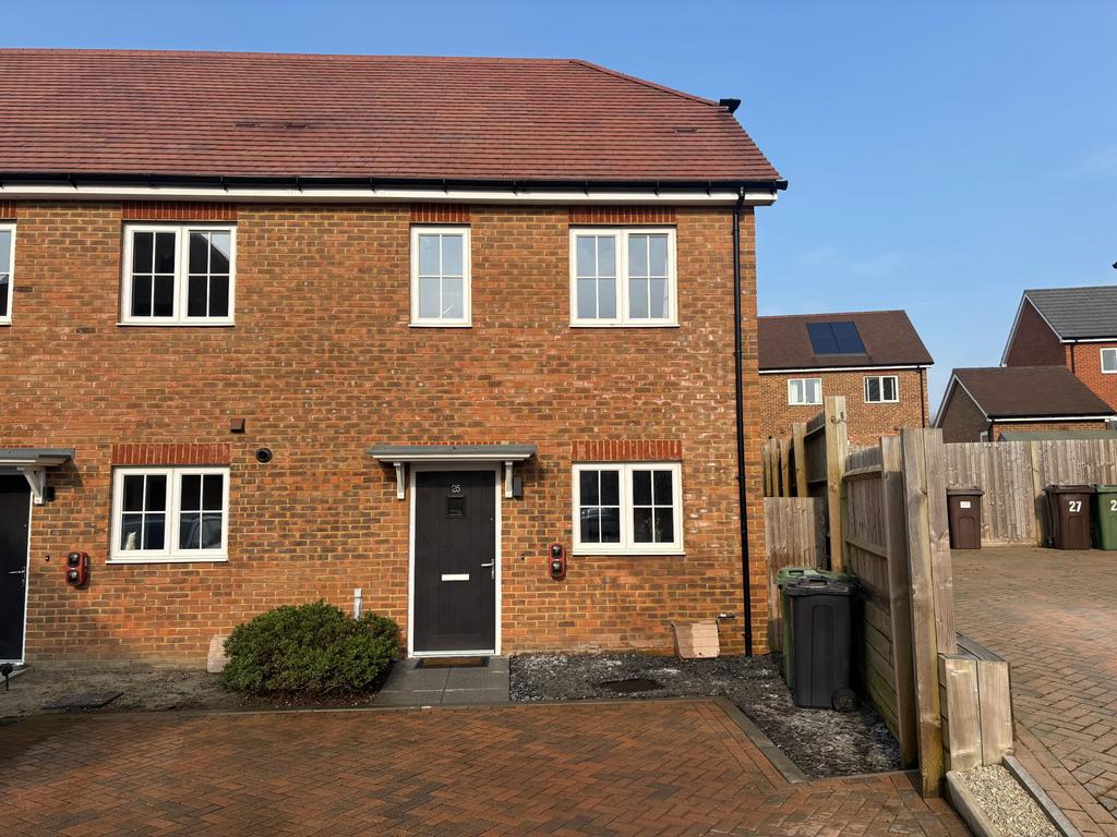 Thurnham, Maidstone ME14 2 bed house for sale - £124,250