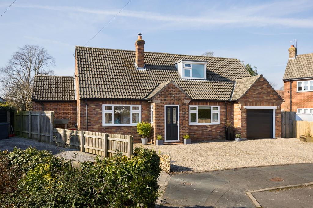 Hillcrest Avenue, Nether Poppleton, YO26 4 bed detached house for sale ...
