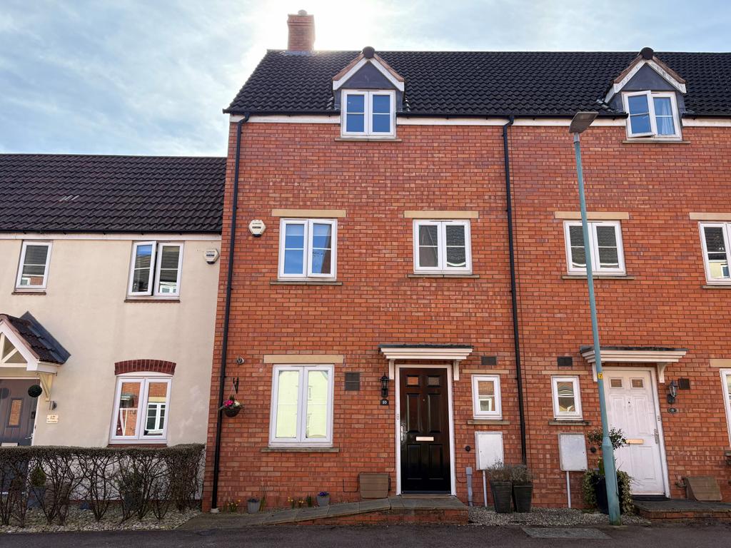 Walton Cardiff, Tewkesbury GL20 2 bed terraced house for sale - £280,000