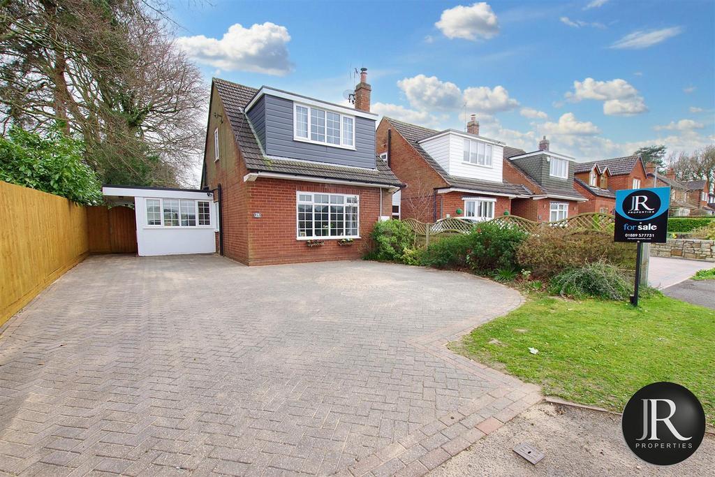 Etching Hill Road, Rugeley WS15 3 bed detached house for sale - £325,000
