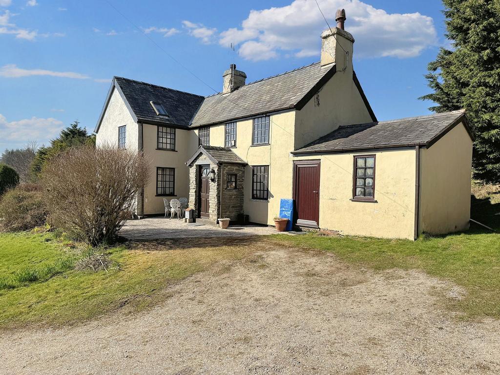 Pant Road, Llansannan, Denbigh, LL16 5NF 2 bed detached house - £350,000