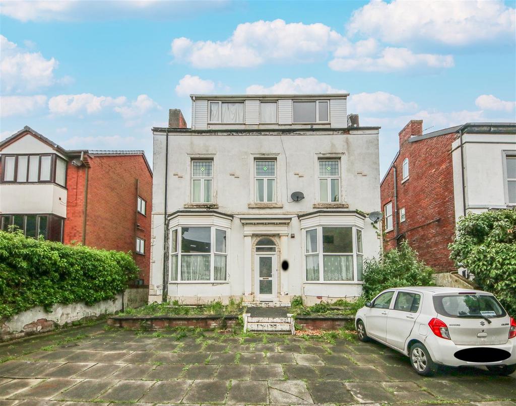 Scarisbrick Street, Southport PR9 2 bed apartment for sale - £90,000