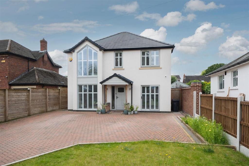 Crewe Road, Sandbach CW11 4 bed detached house for sale - £650,000