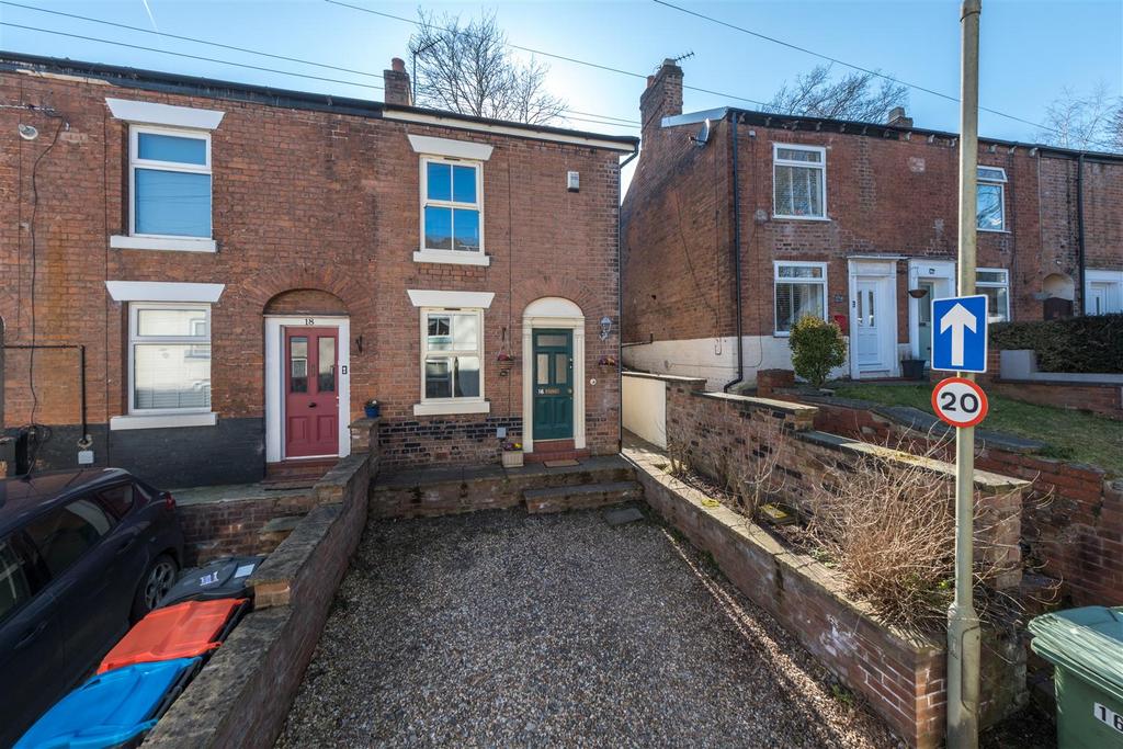 Weaver Road, Northwich CW8 2 bed terraced house for sale - £160,000