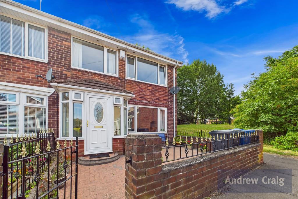 Ettrick Road, Jarrow 3 bed end of terrace house for sale - £190,000