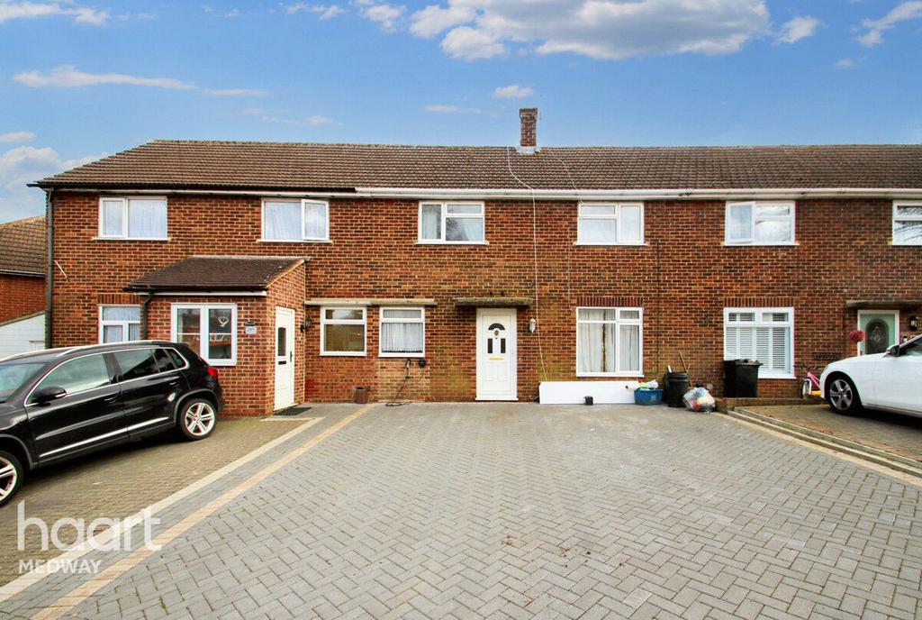 The Tideway, Rochester 3 bed terraced house - £289,000