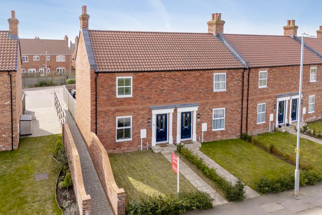 Station Road, Sutterton, Boston... 3 bed end of terrace house - £189,950
