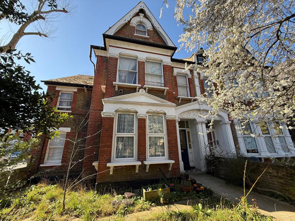 Bromley Road, Catford, SE6 1 bed flat for sale - £275,000
