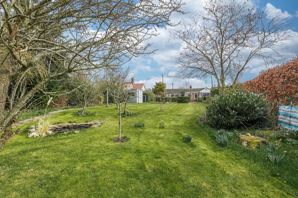 Cranworth 3 bed detached bungalow for sale - £350,000