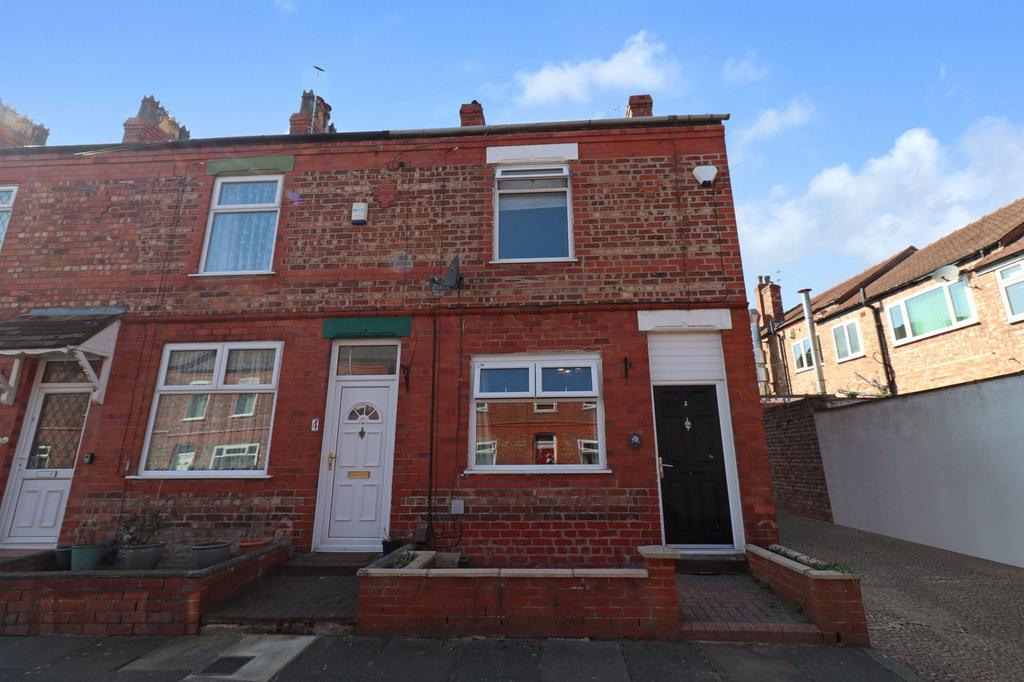 Sandfield Road, Wirral CH63 2 bed end of terrace house for sale - £150,000