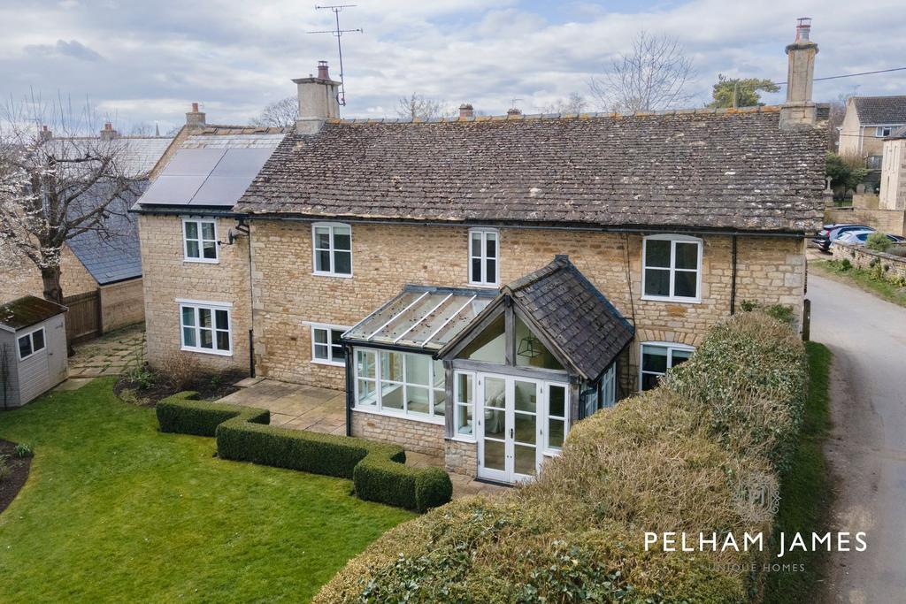 Chapel Lane, Barrowden, LE15 4 bed cottage for sale - £700,000