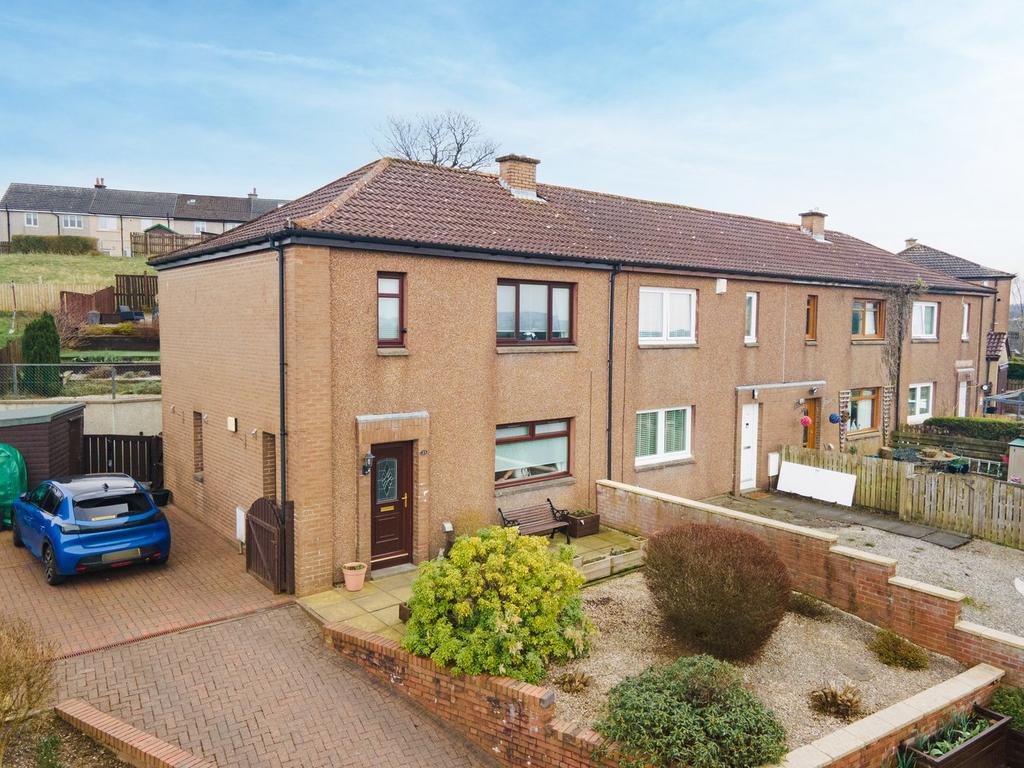Hillhead Avenue, Banknock... 3 bed end of terrace house - £89,995
