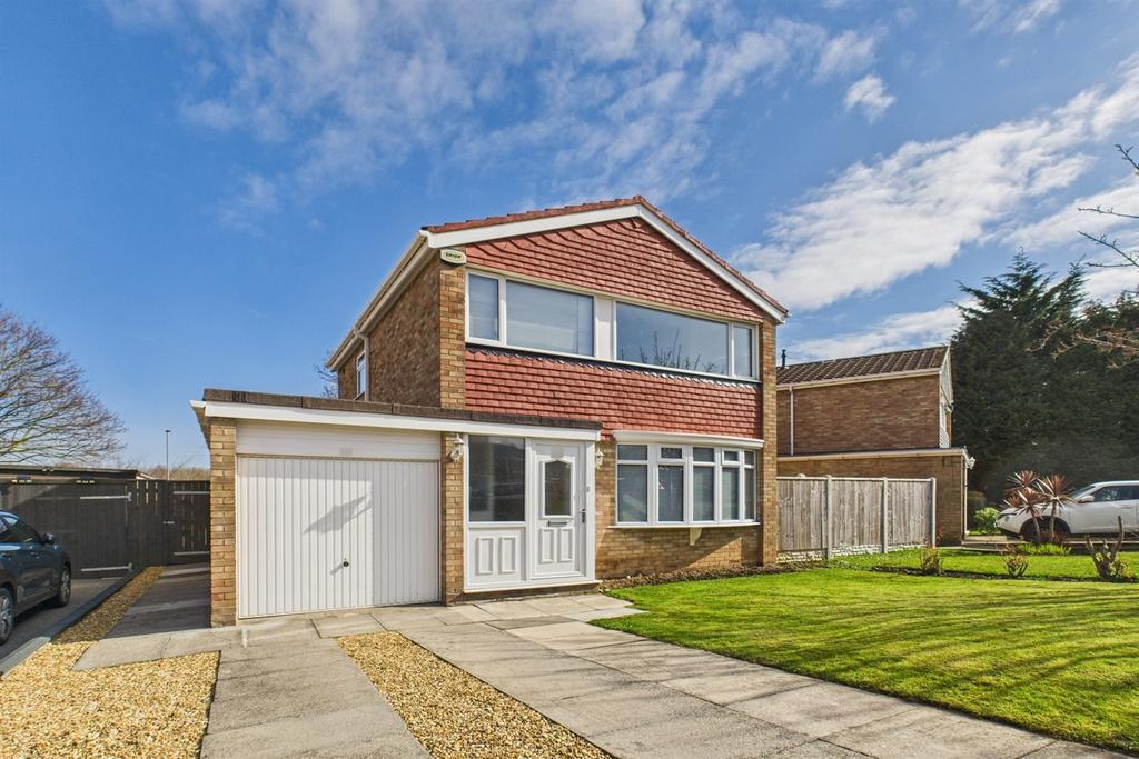 Penllyn Way, Hemlington... 3 bed detached house - £180,000