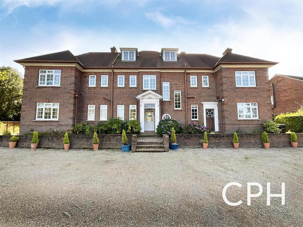 Hackness Road, Scarborough 6 bed house - £650,000