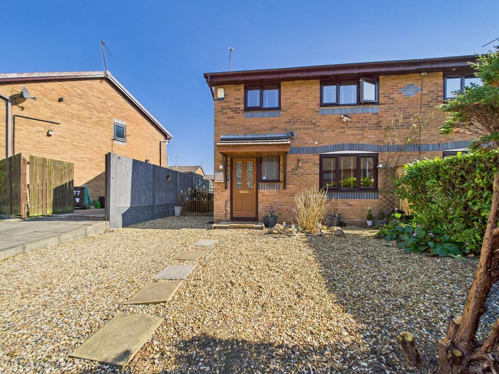 Felstead, Skelmersdale, WN8 6QU 3 bed semi-detached house for sale - £ ...