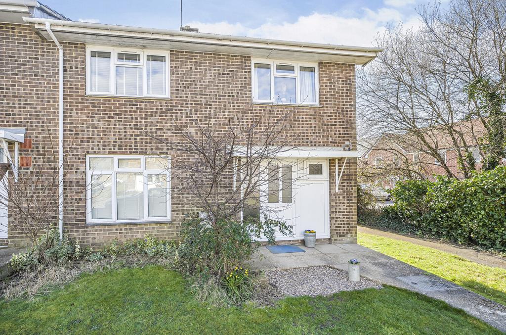 Spring Vale, Swanmore, SO32 3 bed end of terrace house for sale - £275,000