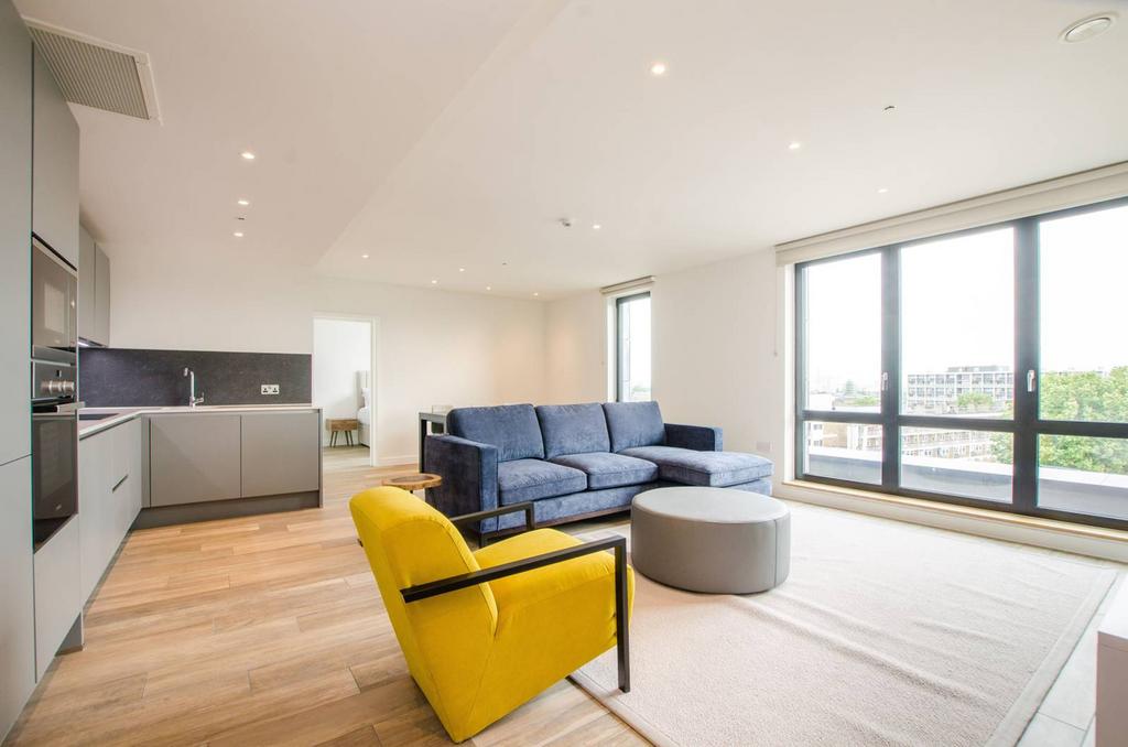 Three Colts Lane, Bethnal Green... 3 bed flat to rent - £4,250 pcm (£ ...