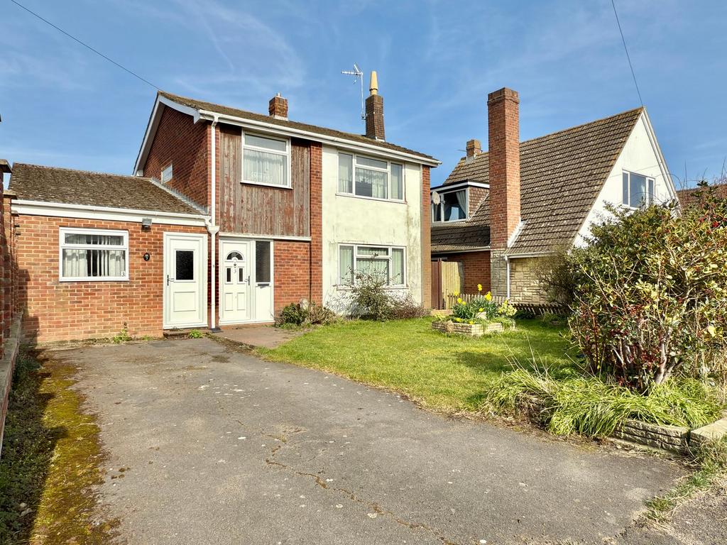 Moulder Road, Tewkesbury GL20 3 bed detached house - £325,000