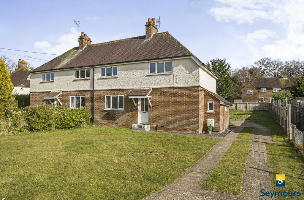 Pathfields, Guildford GU5 3 bed semi-detached house for sale - £500,000