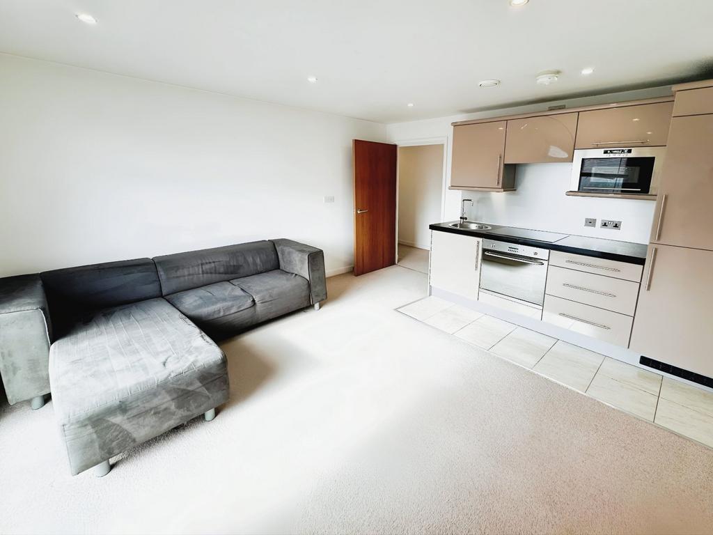 Quay One, Leeds, West Yorkshire, LS9 1 bed flat - £750 pcm (£173 pw)