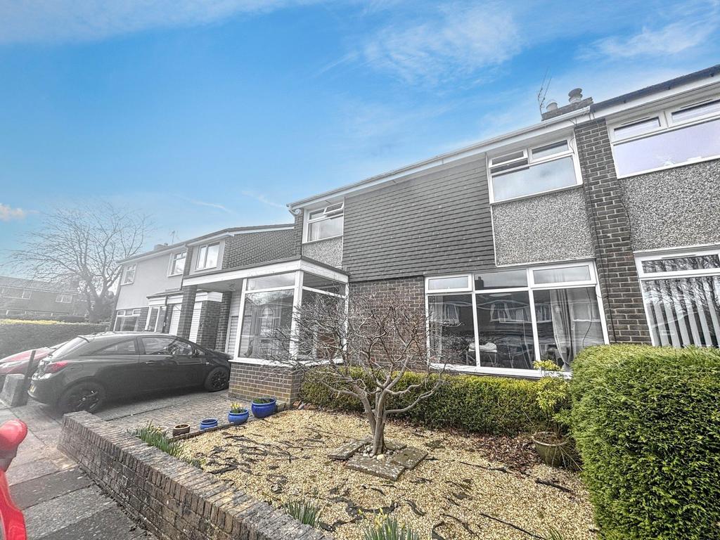 Raynes Close, Kirkhill, Morpeth... 3 bed semi-detached house for sale ...