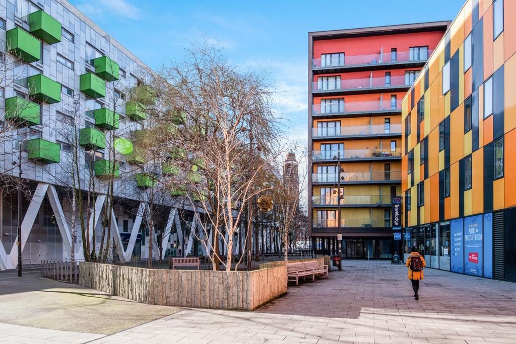 Arboretum Place, Barking, London, IG11 1 bed flat to rent - £1,450 pcm ...