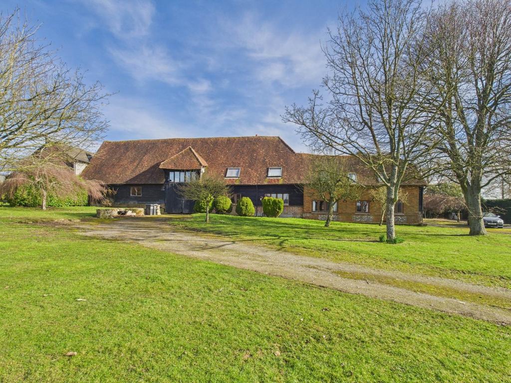 High Barn Farm, Woodrow 5 bed detached house for sale - £2,950,000