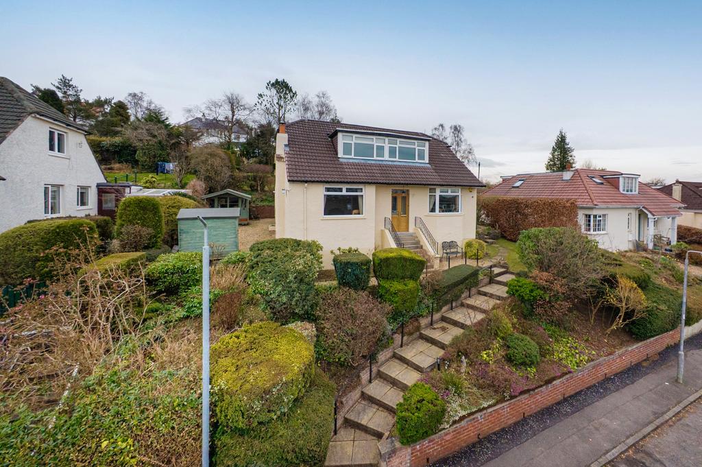 South Glassford Street, Milngavie 3 bed detached house for sale - £475,000