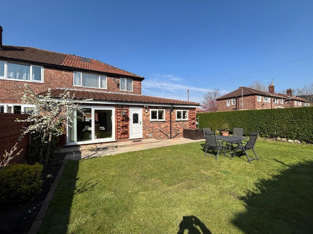 Old Hall Lane, Manchester 4 bed semi-detached house for sale - £450,000