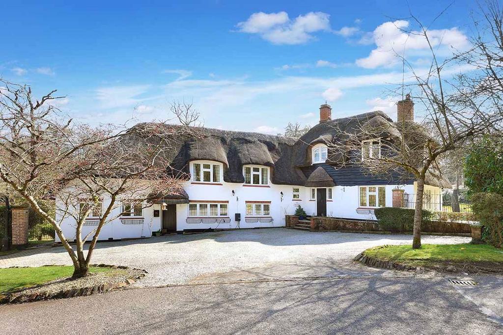 Fulmer Rise, Fulmer, Buckinghamshire... 6 bed detached house for sale ...
