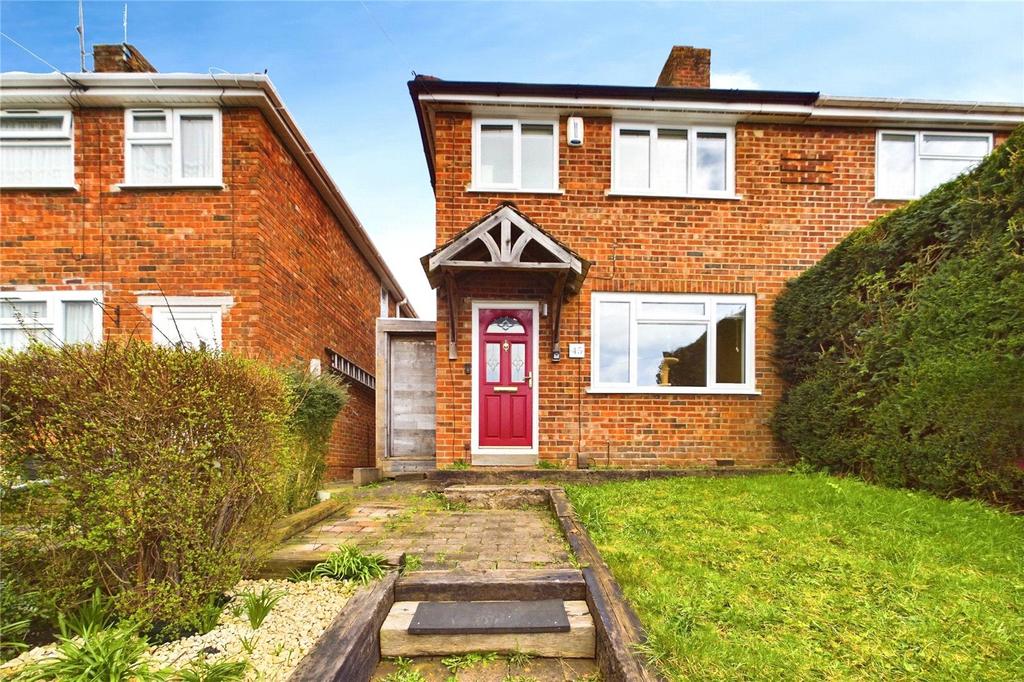 Rodway Road, Tilehurst, Reading... 3 bed semi-detached house - £340,000
