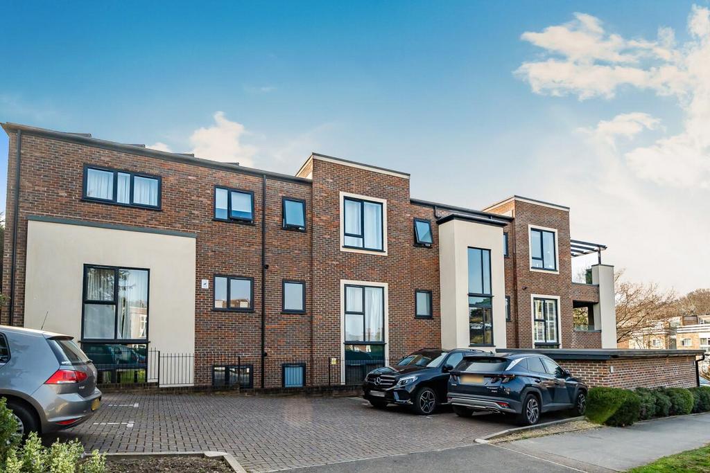 Downs Bridge Road, Beckenham, Kent, BR3 2 bed flat for sale - £500,000