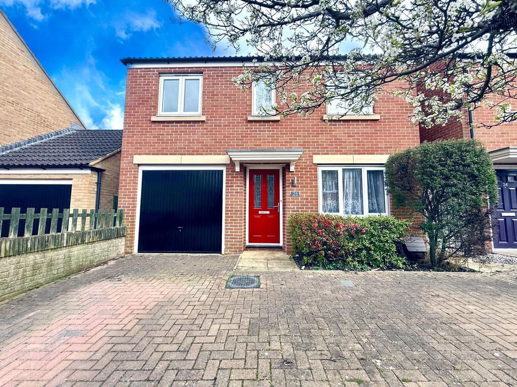 Stratton, Swindon SN2 4 bed detached house for sale - £325,000