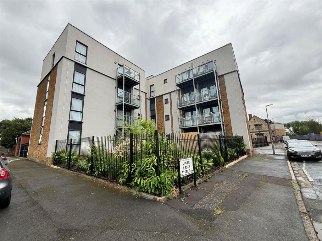 98 Park Street, Liverpool... 2 bed apartment - £90,000