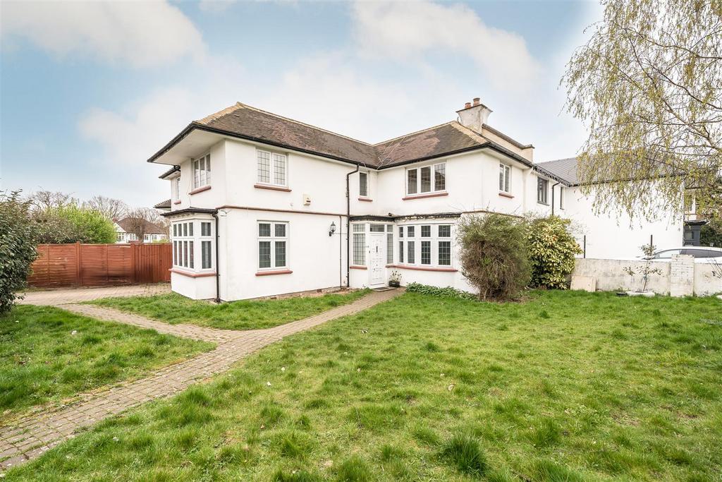 Pollards Hill West, London 4 bed detached house - £900,000