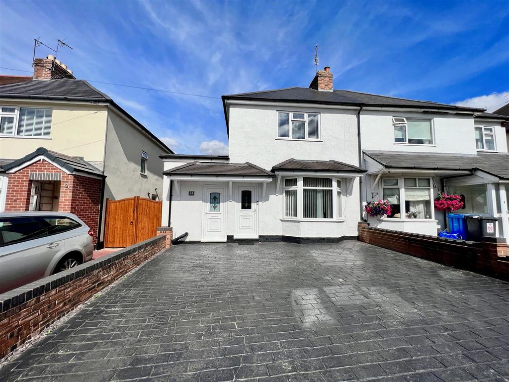 Lane Green Road, Bilbrook, Wolverhampton 2 bed semi-detached house for ...