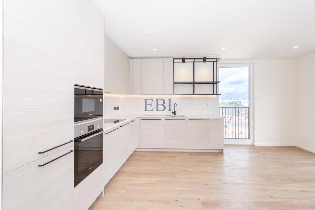 Iris House, Poplar Riverside, E14 2 bed apartment - £2,250 pcm (£519 pw)