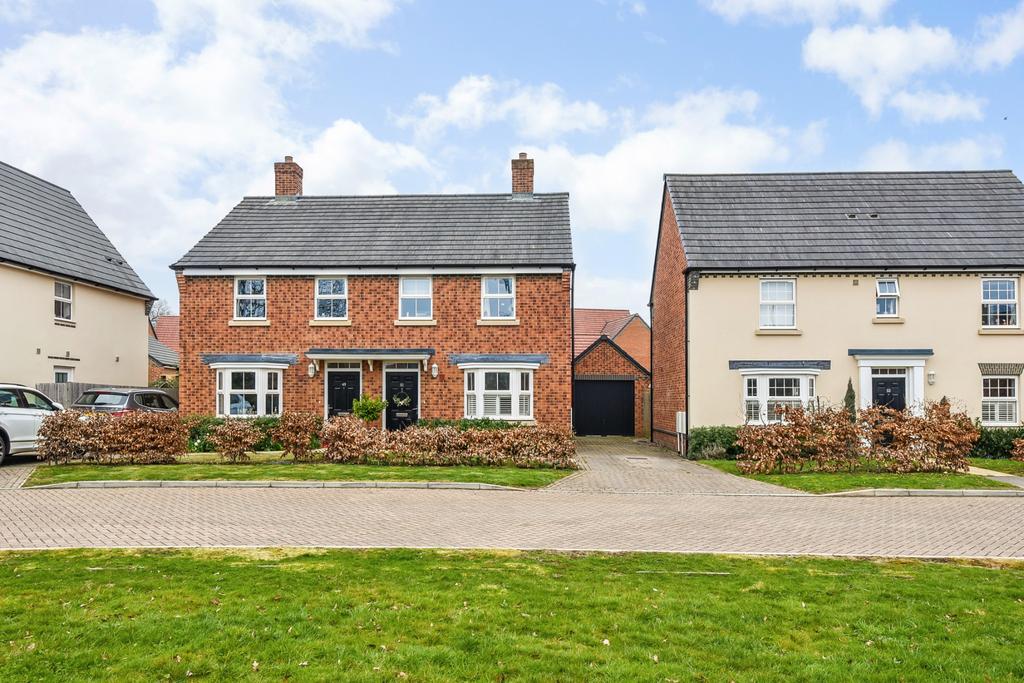 Ampfield, Romsey 3 bed semi-detached house for sale - £425,000