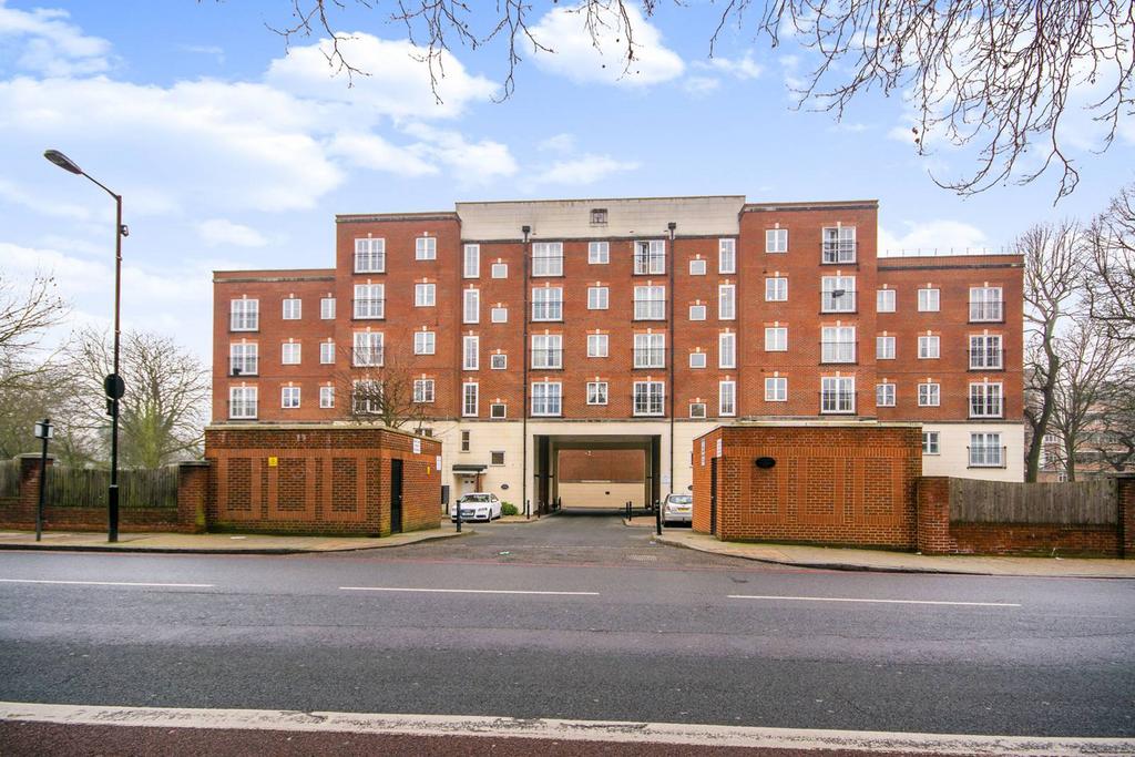 Lordship Lane, East Dulwich, London... 2 bed flat for sale - £425,000