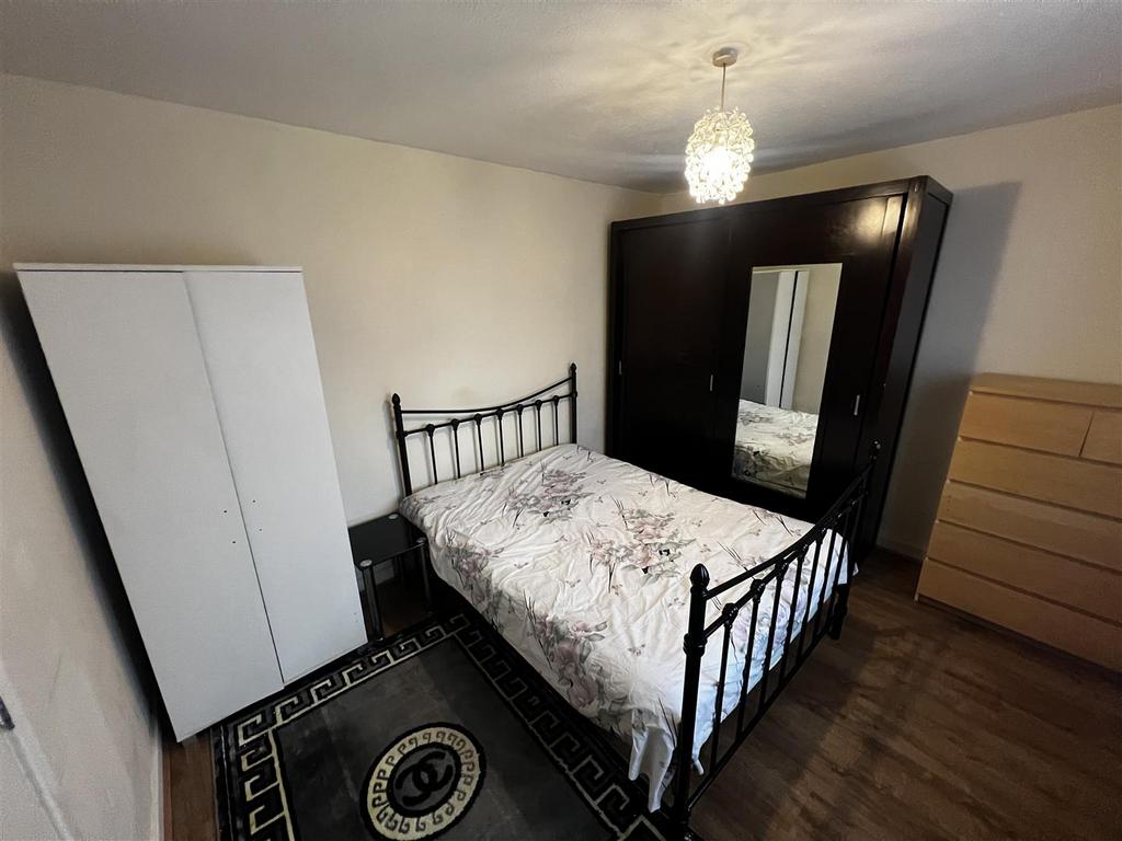 Merlin Crescent, Edgware, London 1 bed in a house share to rent - £750 ...