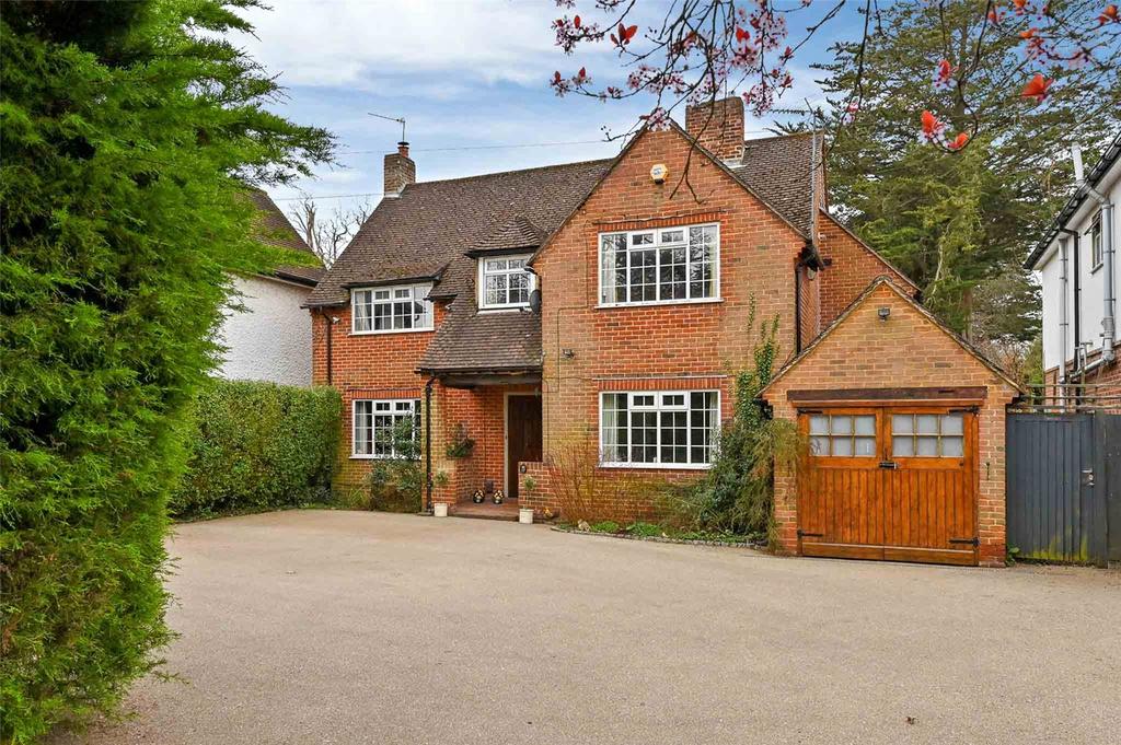 Slough Road, Datchet, Slough, SL3 5 bed detached house for sale - £ ...